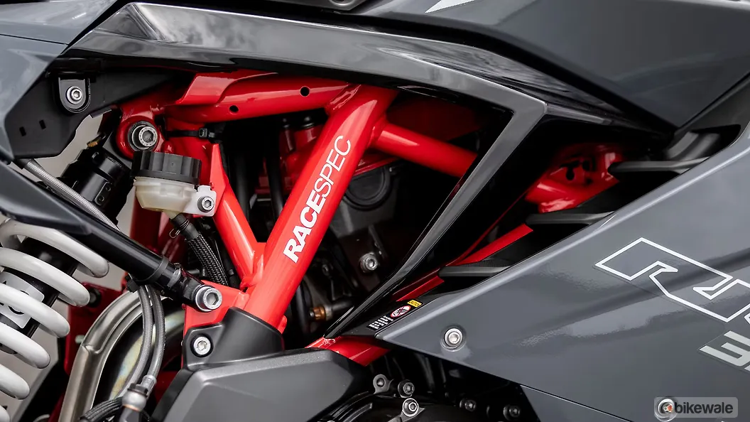 TVS Apache RR 310 Fuel Tank Image – BikeWale