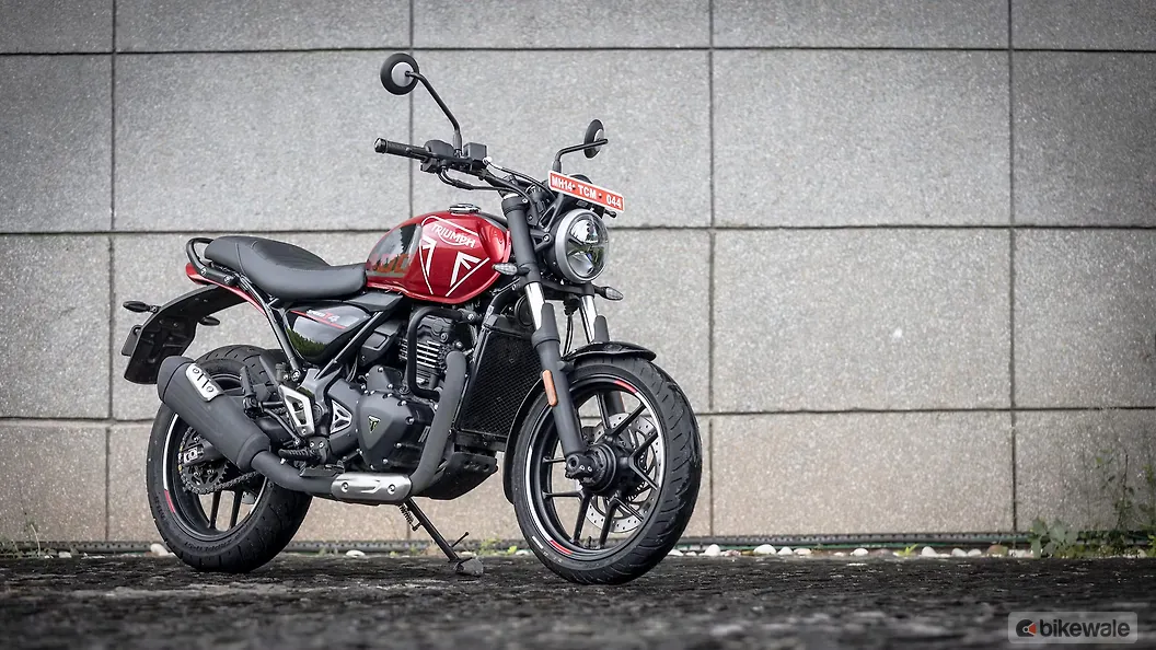 Triumph Speed T4 Right Side View Image – BikeWale