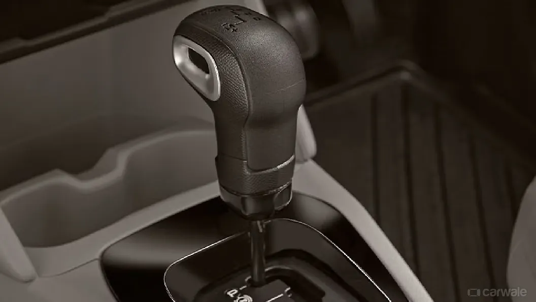 Discontinued Citroen Aircross Images - CarWale