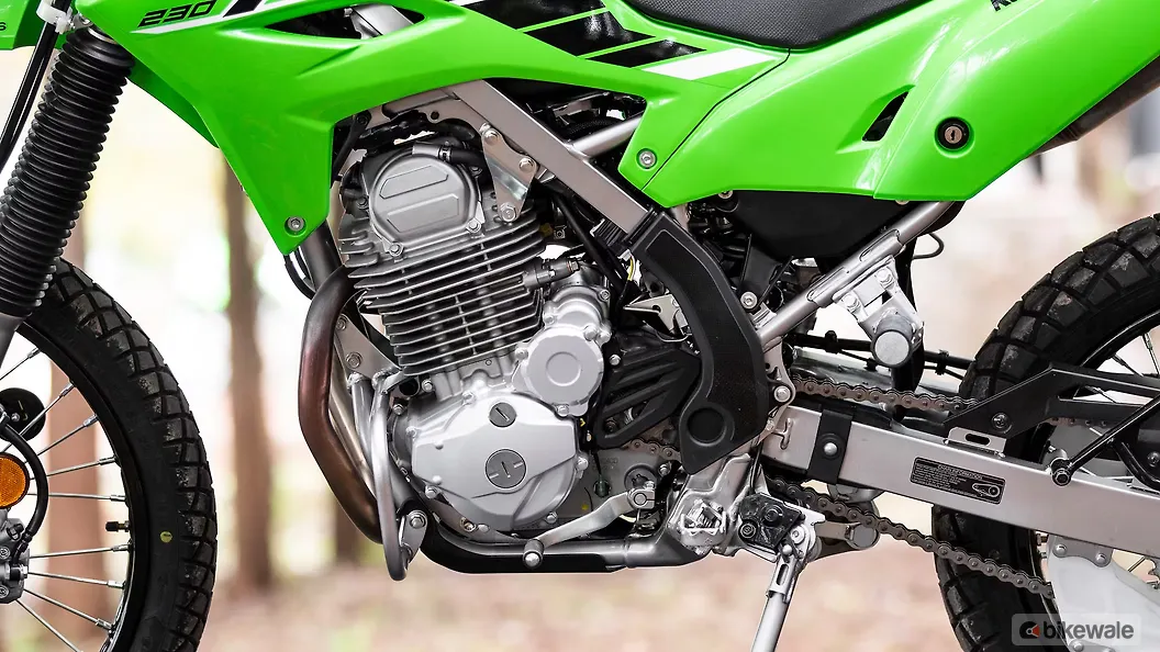 Kawasaki KLX230 [2024] Engine From Left Image – BikeWale