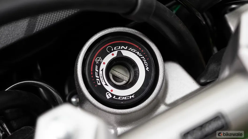 Kawasaki KLX 230 Clock Image – BikeWale