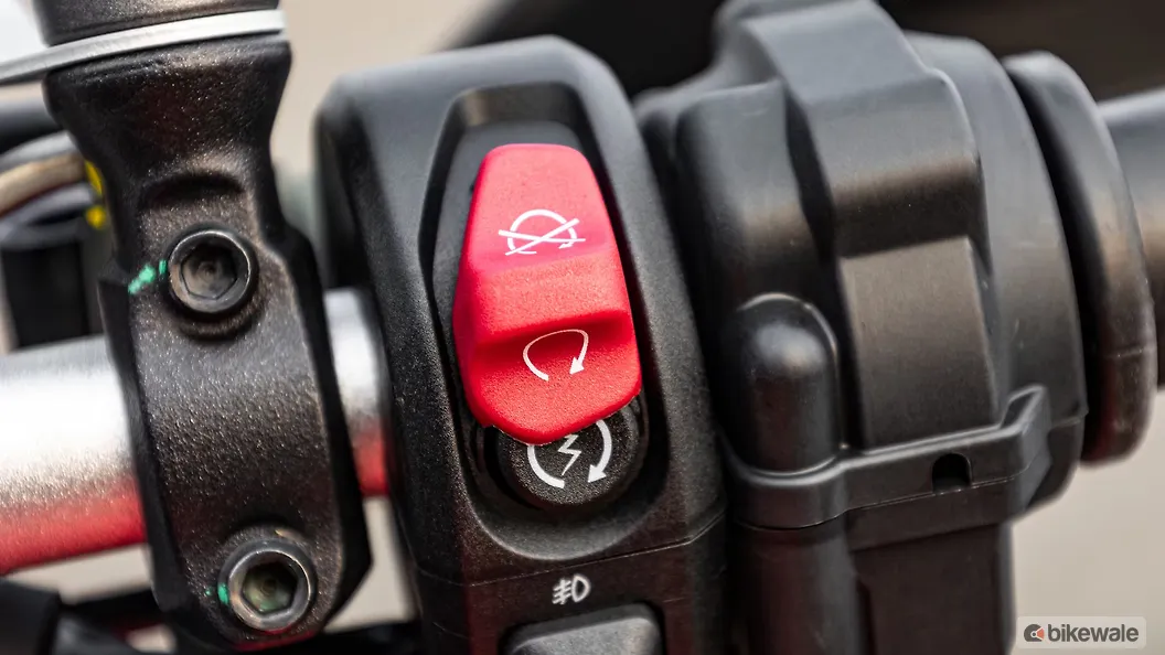 Ducati Multistrada V2 Self Start Switch Image – BikeWale