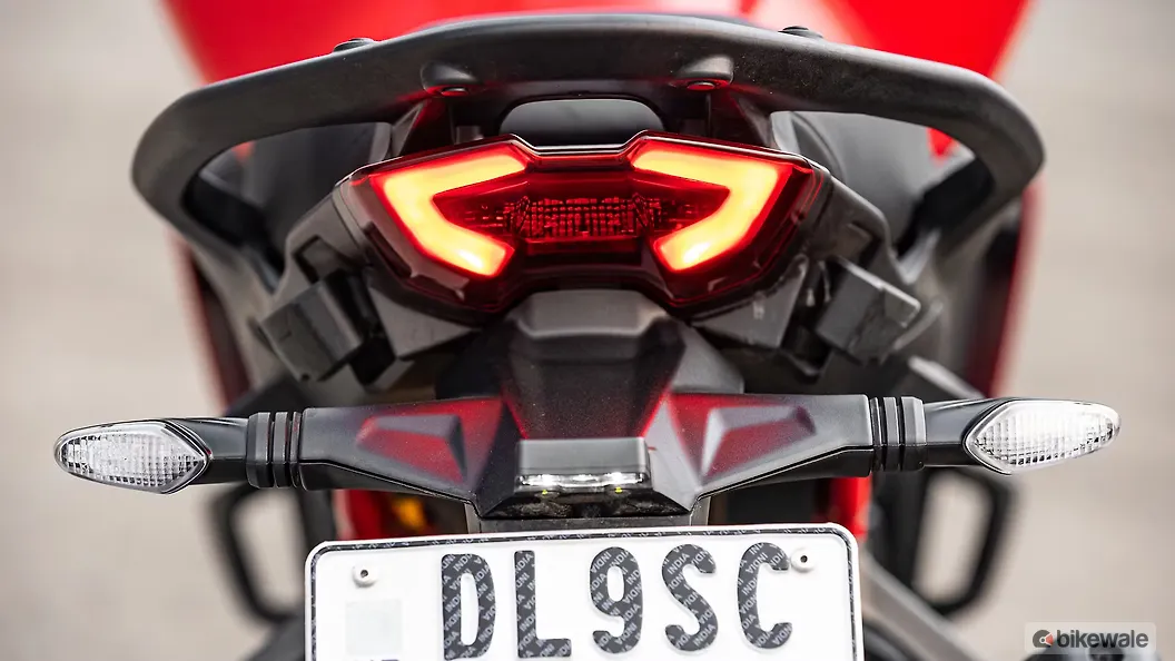 Ducati Multistrada V2 Number Plate Lamp Image – BikeWale