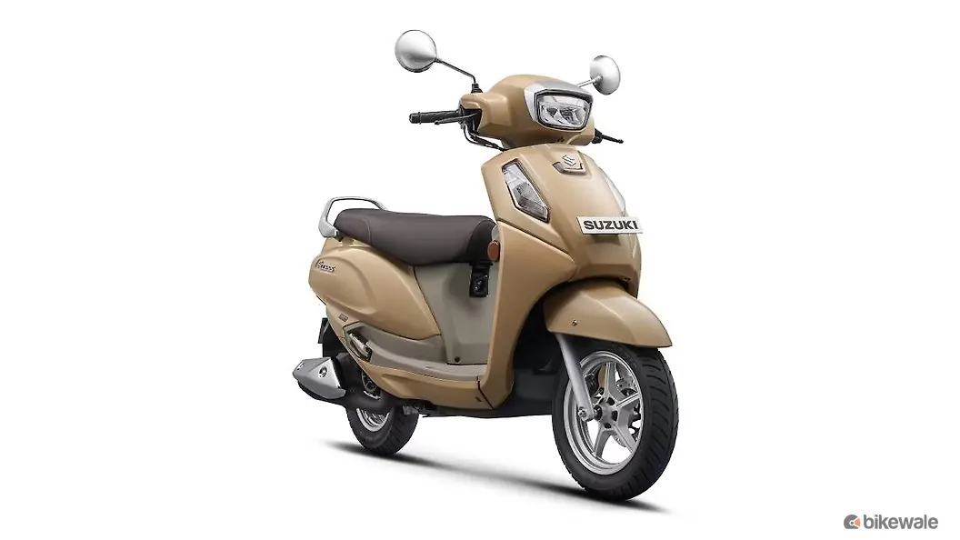Suzuki Access 125 Right Front Three Quarter Image – BikeWale