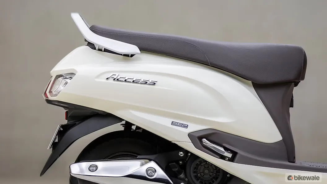 Suzuki Access 125 Right Side Body Panel Decal Image – BikeWale