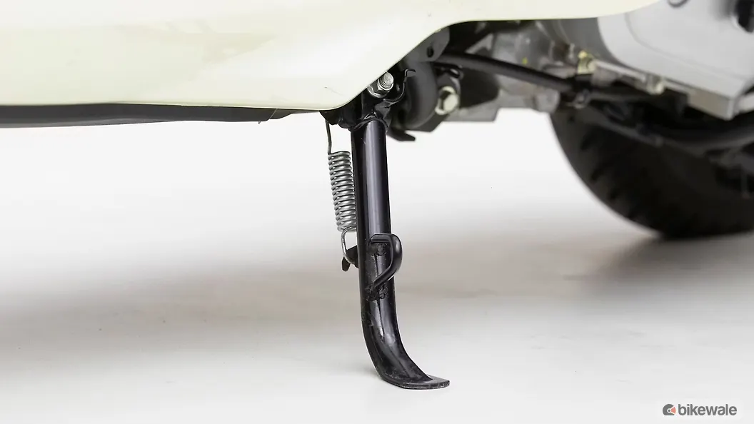 Suzuki Access 125 Side Stand Image – BikeWale