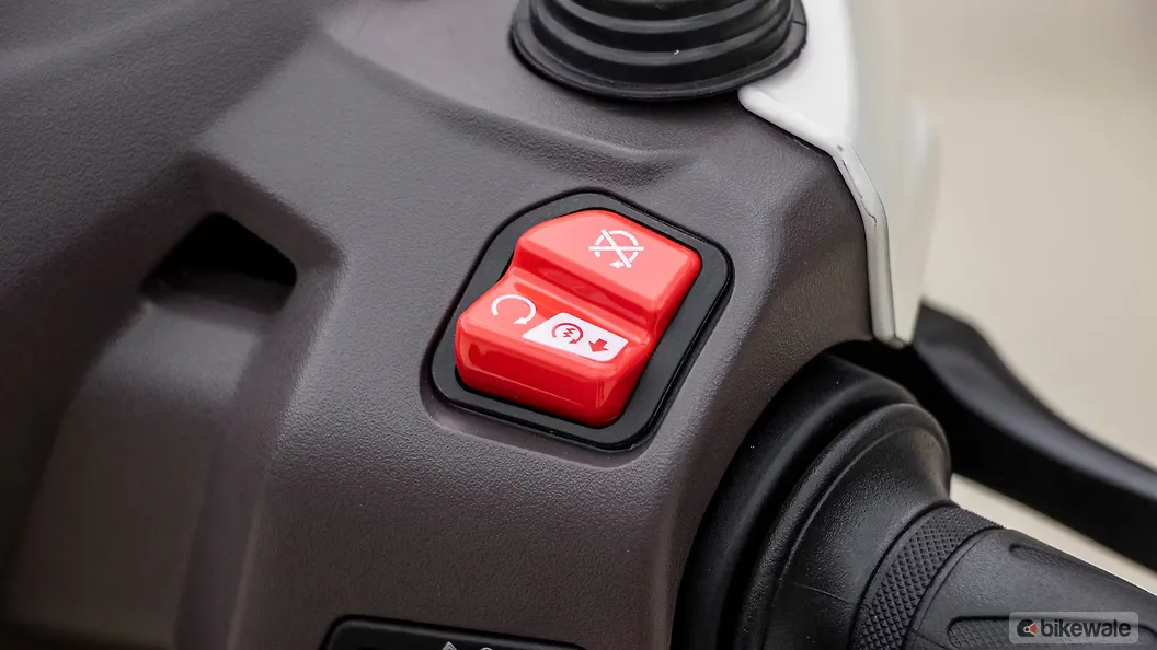 Suzuki Access 125 Self Start Switch Image – BikeWale