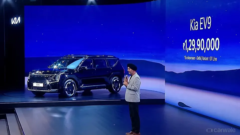 EV9 Right Front Three Quarter Image, EV9 Photos in India - CarWale