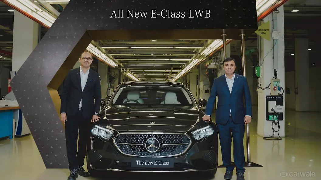 E-Class Left Front Three Quarter Image, E-Class Photos in India - CarWale