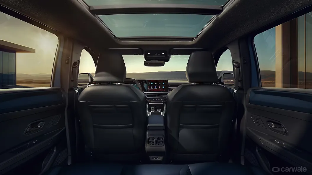 Boreal (Bigster) Car Roof Image, Boreal (Bigster) Photos in India - CarWale