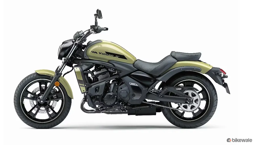 Kawasaki Vulcan S [2023] Right Side View Image – BikeWale