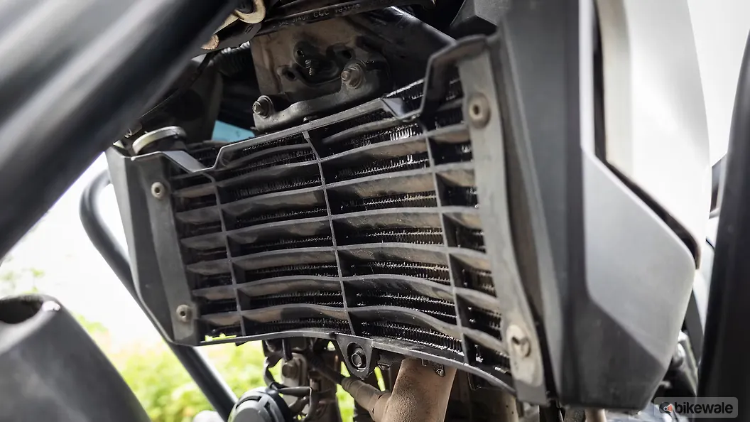 KTM 250 Adventure Radiator Image – BikeWale