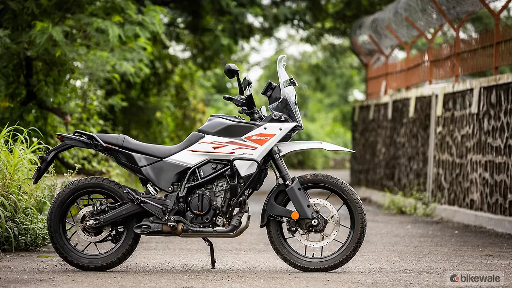 KTM 250 Adventure Right Side View Image – BikeWale