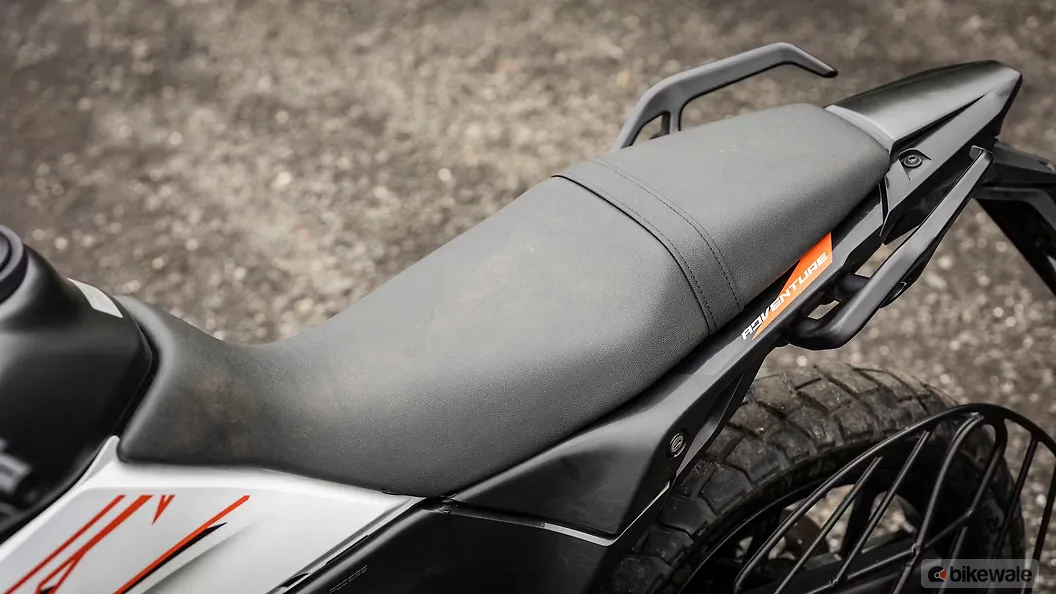 KTM 250 Adventure Seat Image – BikeWale
