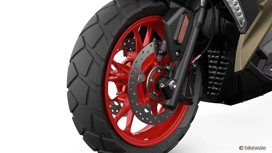 BMW C 400 GT [2021-2025] Front Wheel Image – BikeWale