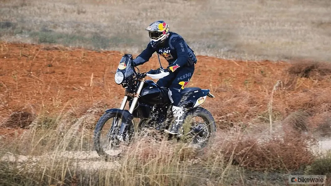 KTM 250 Duke Right Side View Image – BikeWale