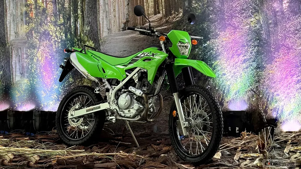 Kawasaki KLX230 [2024] Right Front Three Quarter Image – BikeWale
