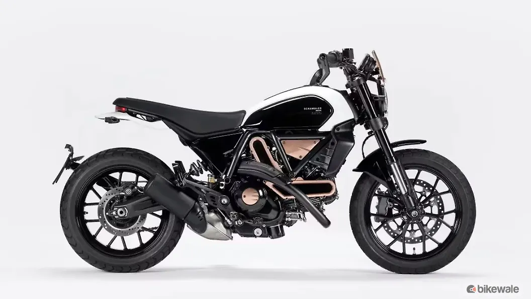 Ducati Scrambler Icon [2024] Right Side View Image – BikeWale