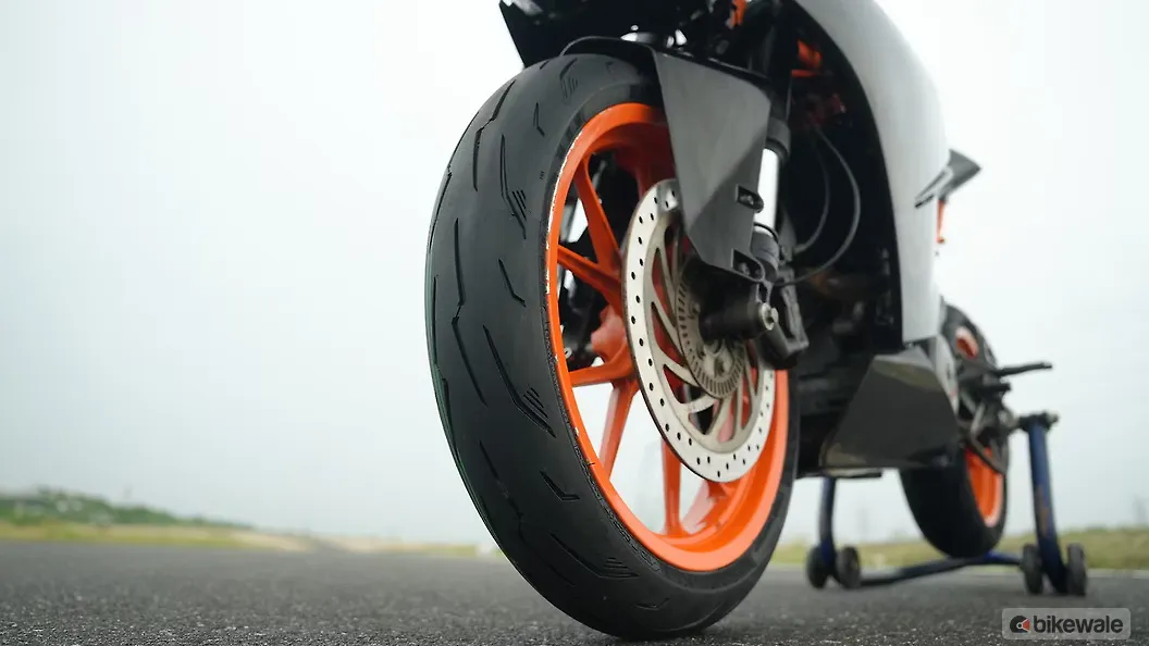 Aprilia RS 457 Front View Image – BikeWale