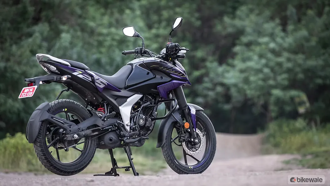 Bajaj Pulsar N125 Right Rear Three Quarter Image – BikeWale