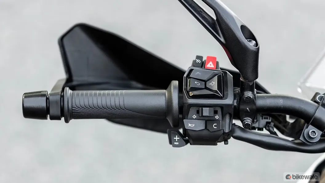 KTM 390 Adventure X Left Side Handlebar Grip Image – BikeWale