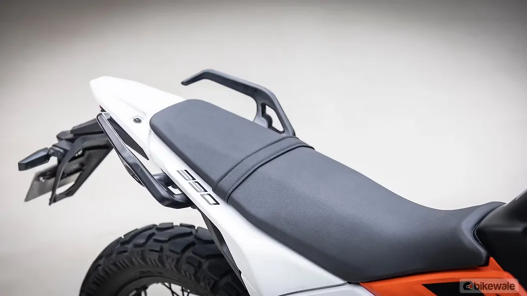 KTM 390 Enduro R Seat Image – BikeWale