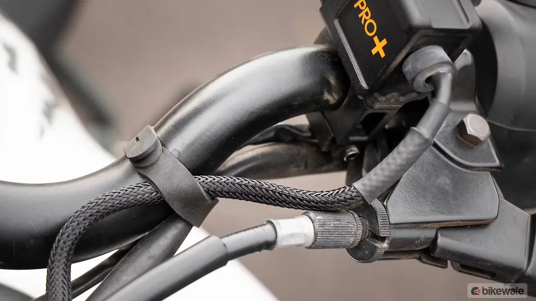 Royal Enfield Himalayan 450 Right Side View Image – BikeWale