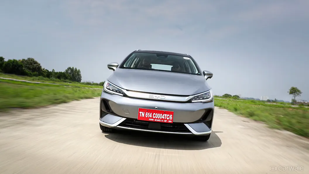 eMax 7 Left Side View Image, eMax 7 Photos in India - CarWale