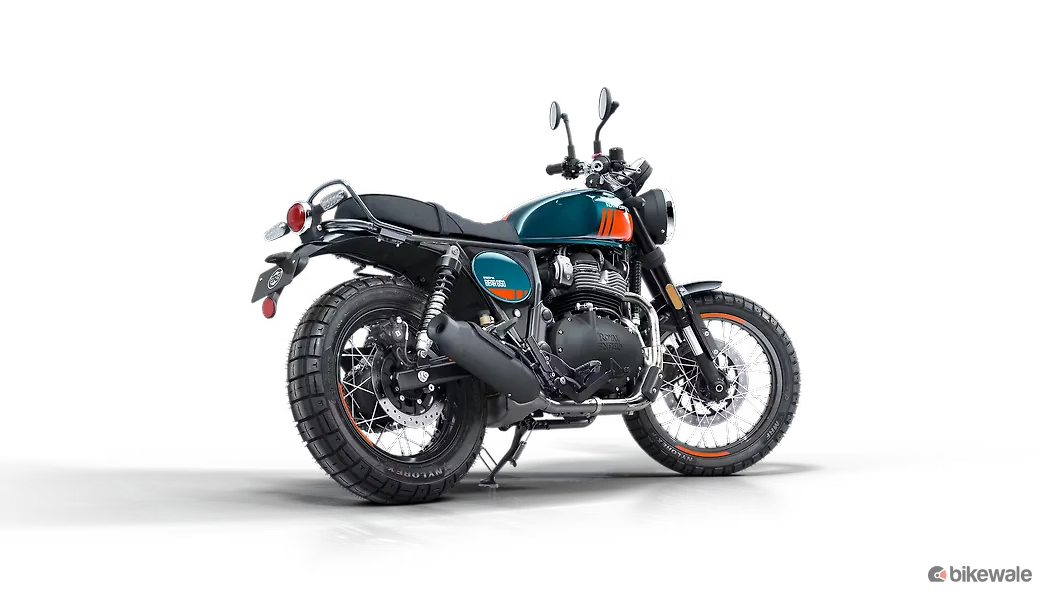 Royal Enfield Bear 650 Right Rear Three Quarter Image – BikeWale