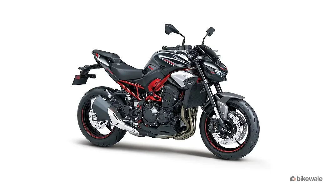 Kawasaki Z900 [2025] Left Side View Image – BikeWale