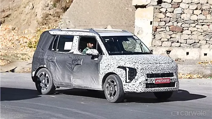 Kia Syros Images - Interior & Exterior Photo Gallery [30+ Images] - CarWale