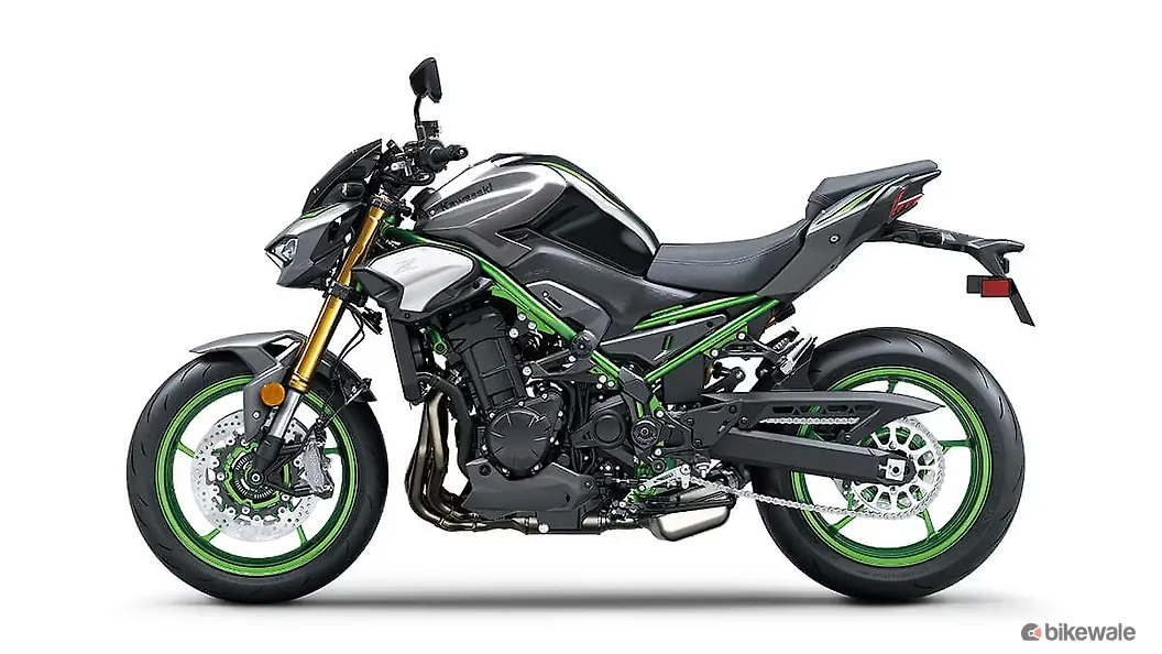 Kawasaki Z900 [2025] Front View Image – BikeWale