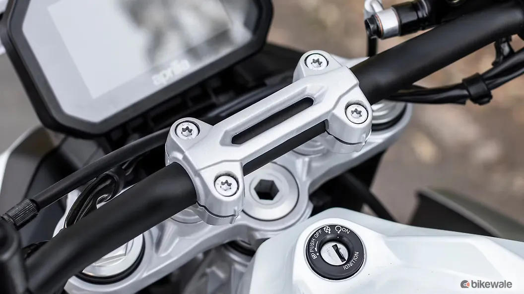 Aprilia Tuono 457 Front Suspension Preload Adjuster Image – BikeWale