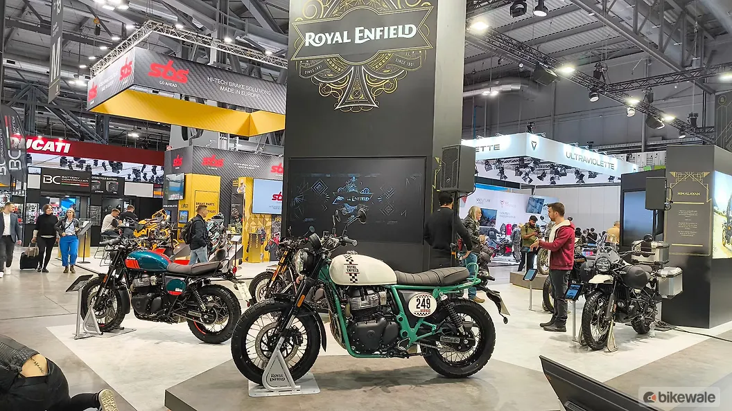 Royal Enfield Bear 650 Left Rear Three Quarter Image – BikeWale