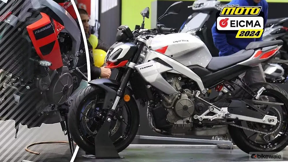 Aprilia Tuono 457 Right Front Three Quarter Image – BikeWale