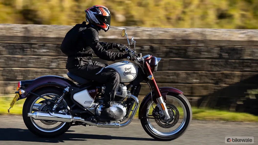 Royal Enfield Classic 650 Right Side View Image – BikeWale