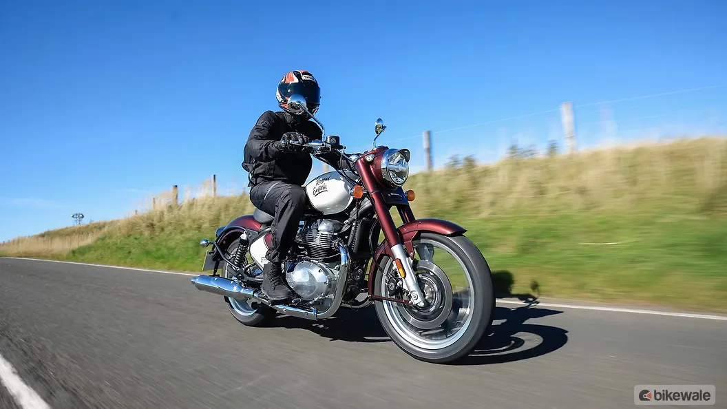 Royal Enfield Classic 650 Right Side View Image – BikeWale