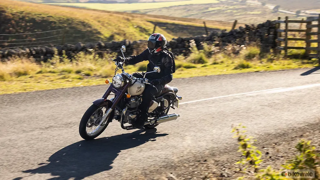 Royal Enfield Classic 650 Right Side View Image – BikeWale