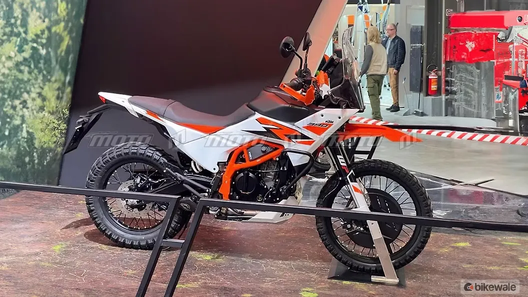 KTM 390 Adventure Right Side View Image – BikeWale