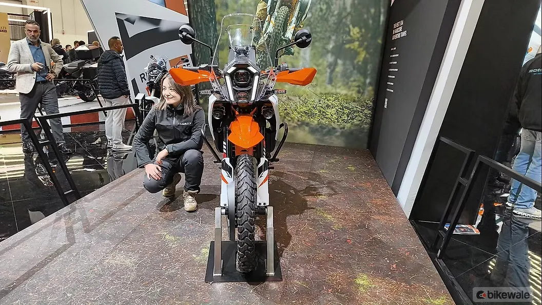 KTM 390 Adventure R Right Side View Image – BikeWale