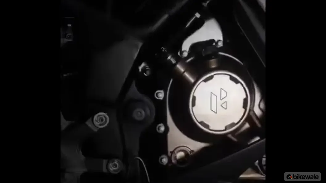 Hero Karizma XMR 250 Right Side View Image – BikeWale