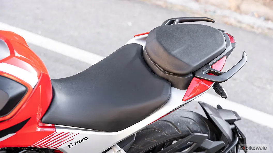 Hero Xtreme 250R Seat Image – BikeWale