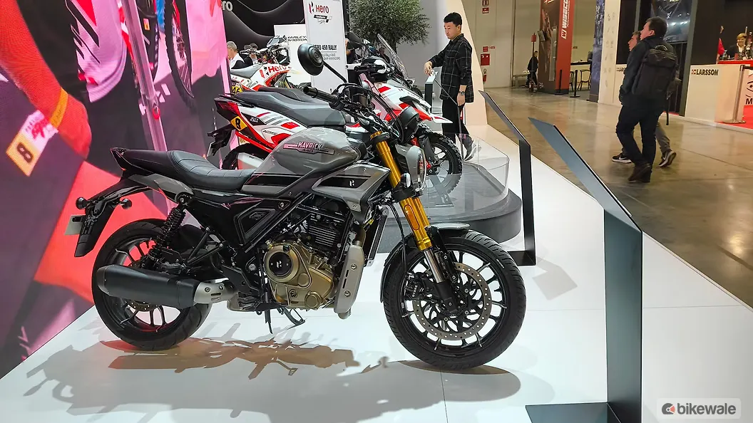 Hero Mavrick 440 Right Side View Image – BikeWale