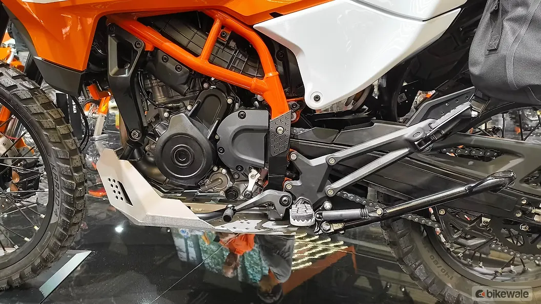 KTM 390 Enduro R Right Side View Image – BikeWale