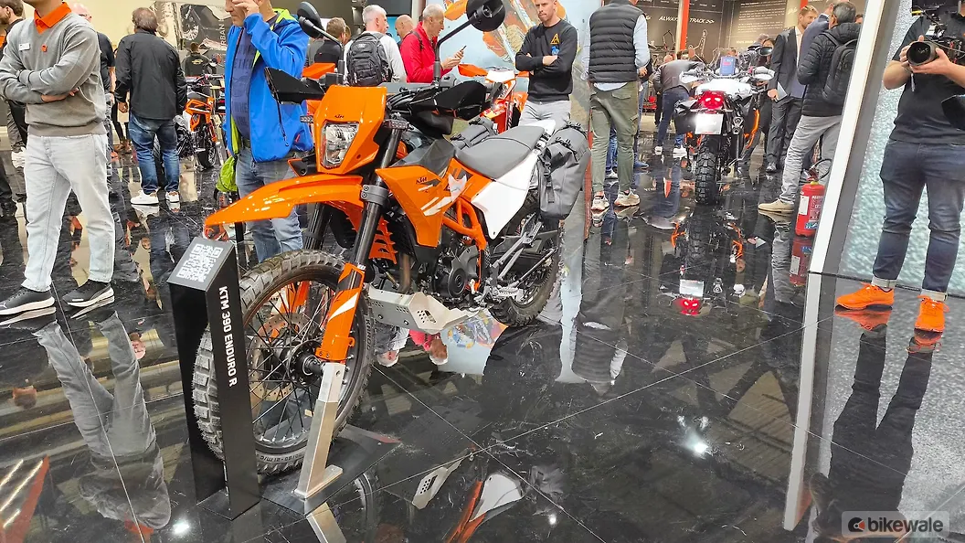 KTM 390 Enduro R Right Side View Image – BikeWale