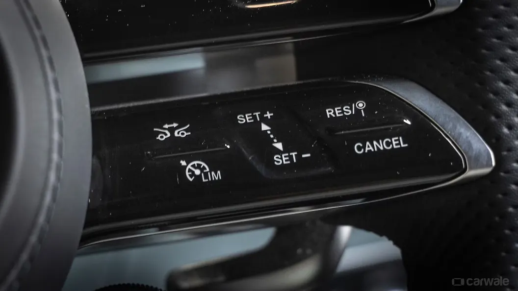 AMG G-Class Front Windshield/Windscreen Image, AMG G-Class Photos in ...