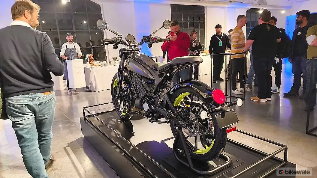 Royal Enfield Flying Flea C6 Right Side View Image – BikeWale