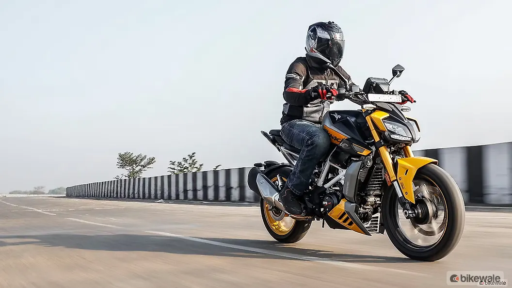 TVS Apache RTR 310 [2023-2024] Left Front Three Quarter Image – BikeWale