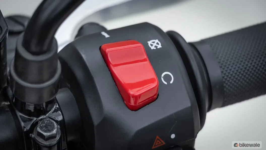 Royal Enfield Scram 440 Emergency Off Switch/Kill Switch Image – BikeWale