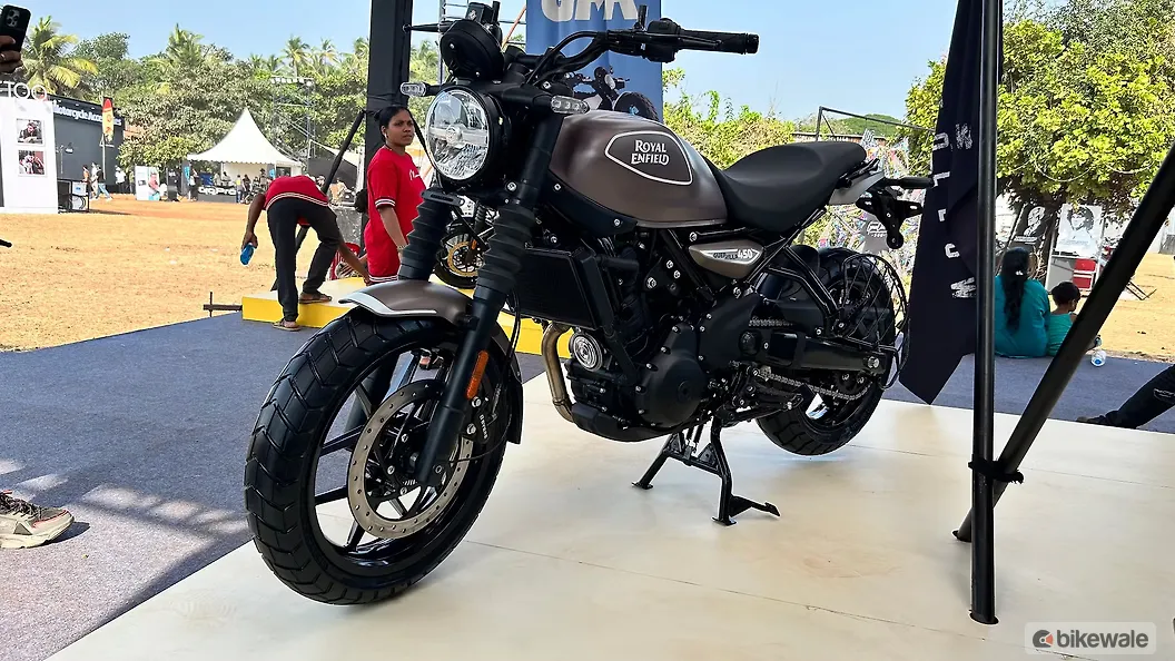 Images of Royal Enfield Guerrilla 450 | Photos of Guerrilla 450 - BikeWale